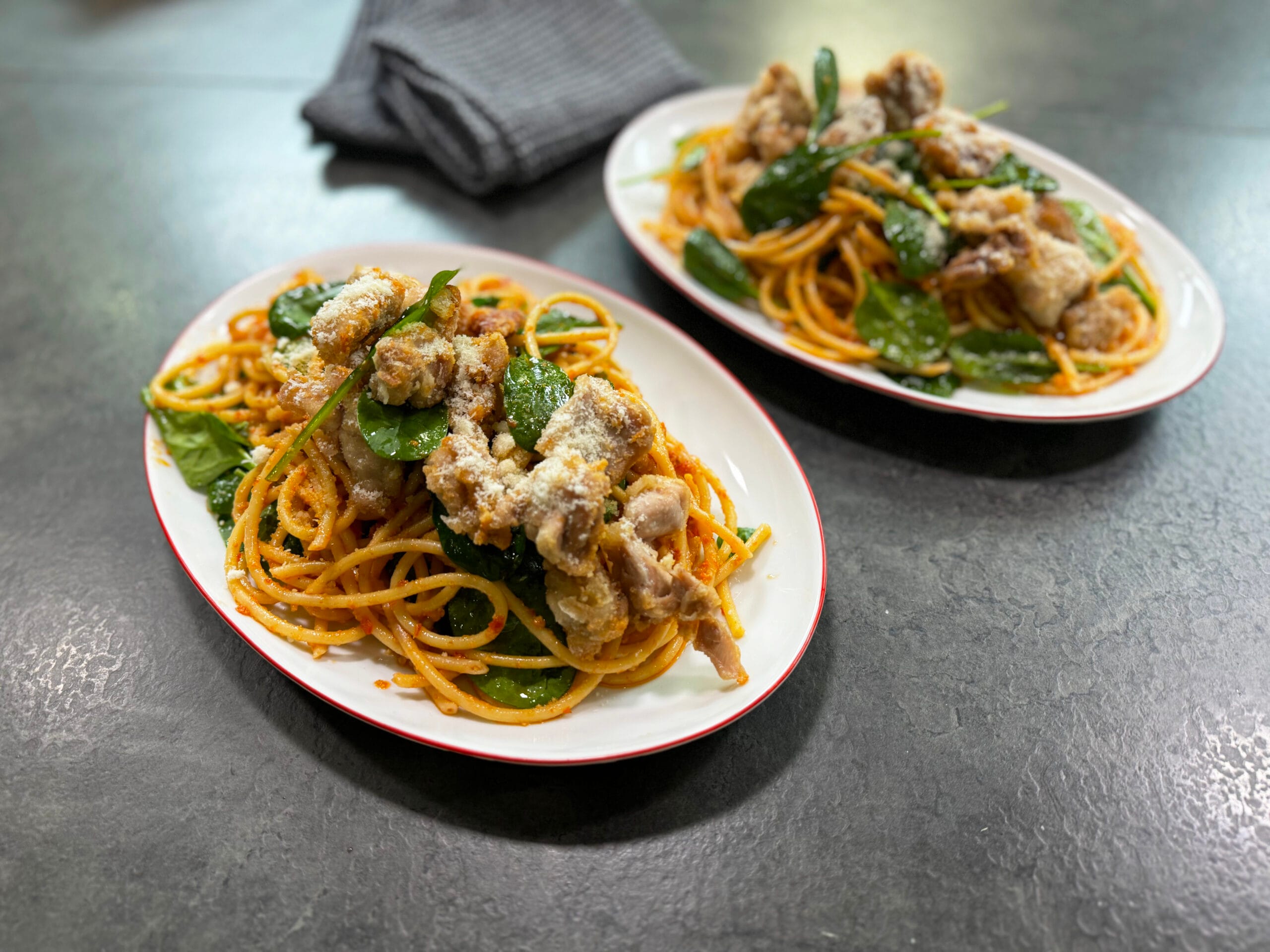 ΧΟΝΤΡΟ ΜΑΚΑΡΟΝΙ ΜΕ ΚΟΤΟΠΟΥΛΟ ΚΑΙ ΠΕΣΤΟ ΛΙΑΣΤΗΣ - «ΚΑΘΕ ΜΕΡΑ CHEF»